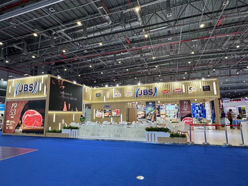 JBS showcases its added value brands at China’s largest trade show